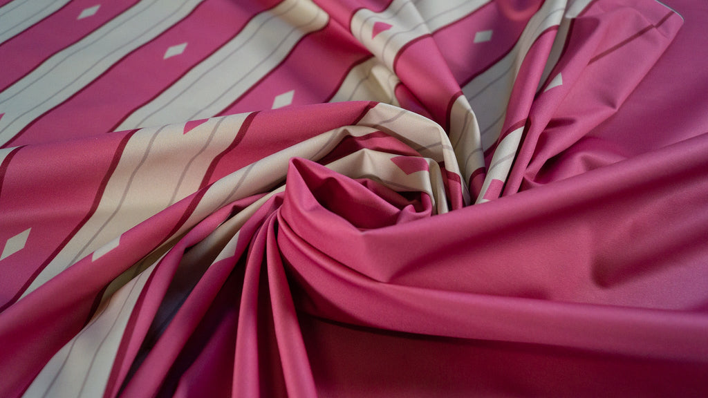 Metaphor Fantasy - Catherina's Leg Fabric DangerousLadies