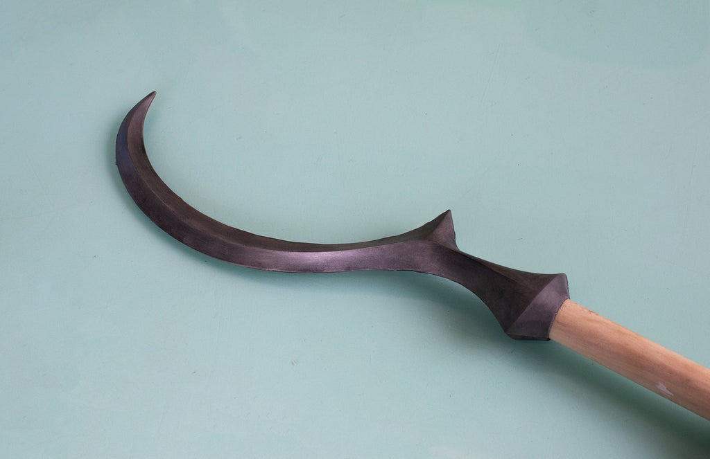 RE8 Witches' Sickle Kit DangerousLadies